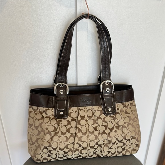 Coach | Bags | Coach Signature C Shoulder Bag Tanbrown | Poshmark